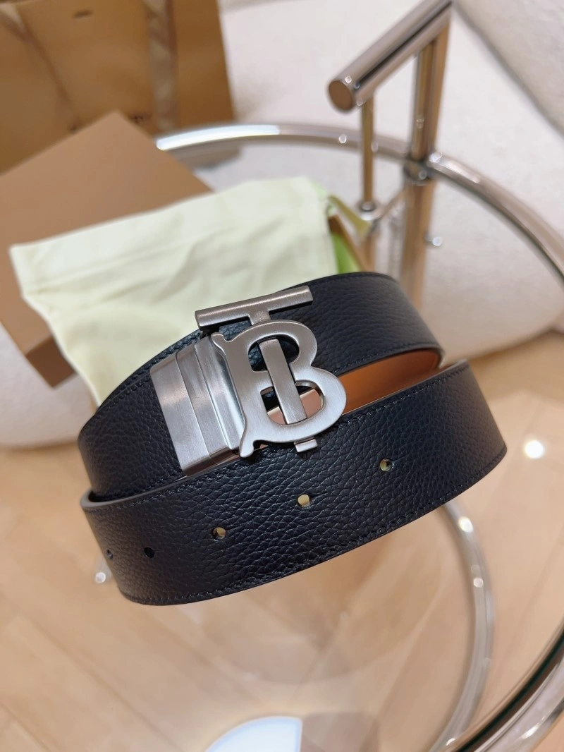Low-cost Burberry Belts