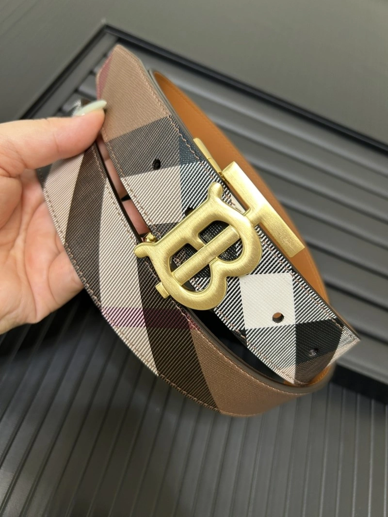 Accurate model Burberry Belts