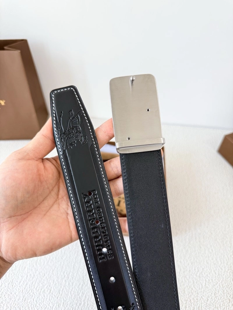 Exact replica Burberry Belts