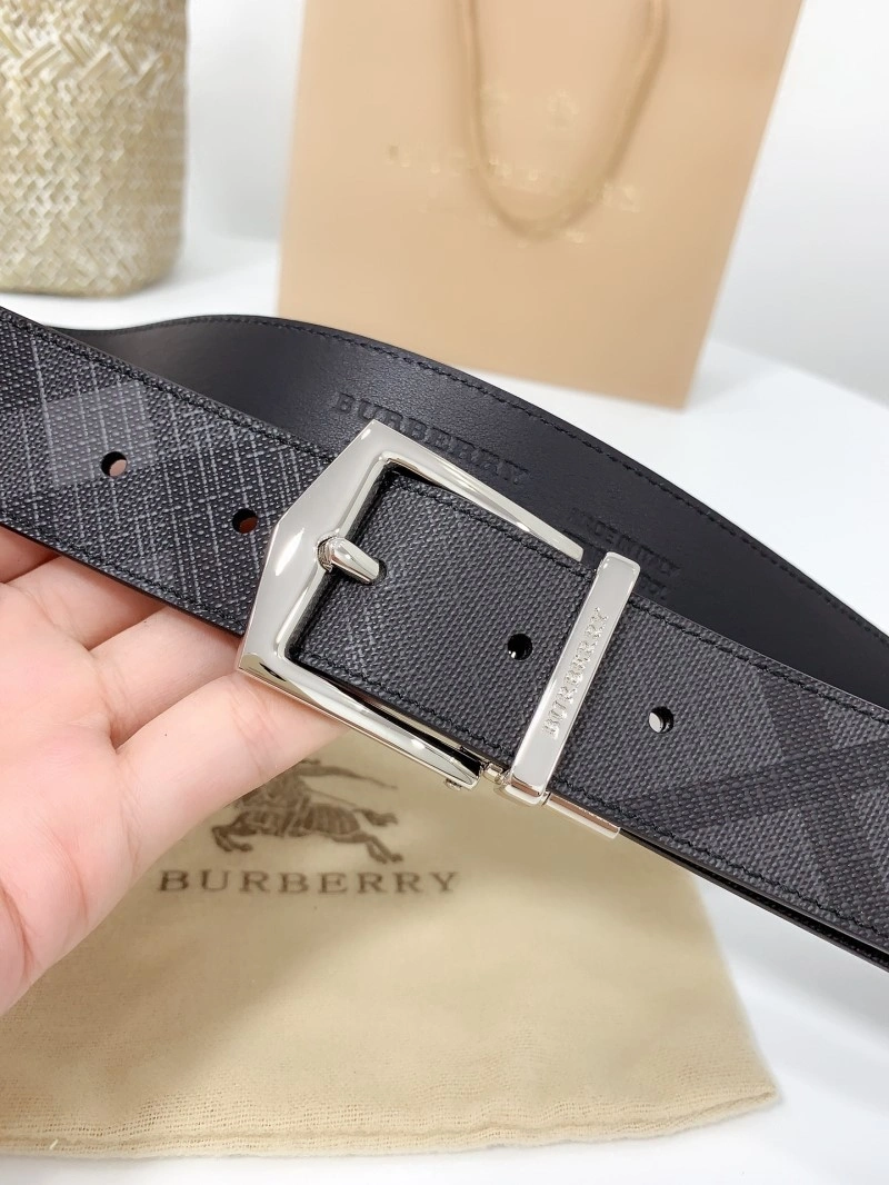 Low-cost Burberry Belts