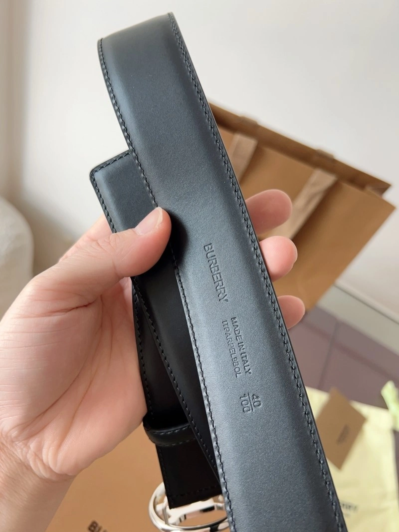 Cut-rate Burberry Belts