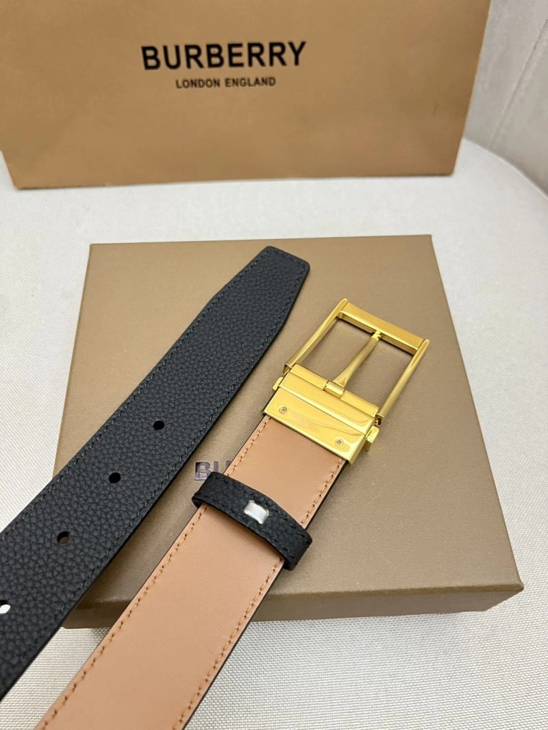 Accurate model Burberry Belts