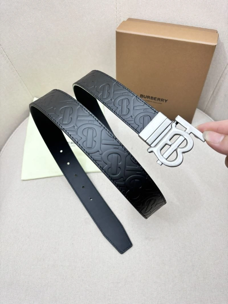 Accurate model Burberry Belts