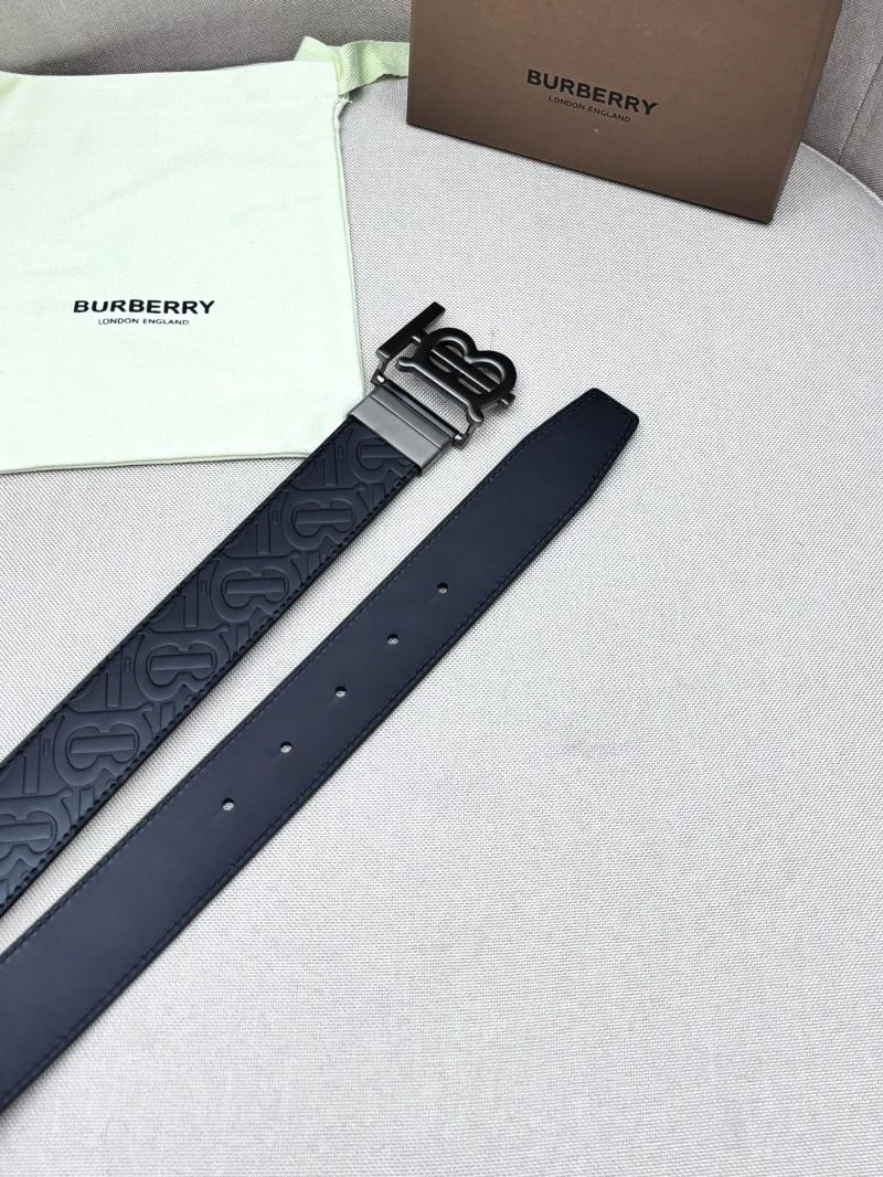 Accurate model Burberry Belts