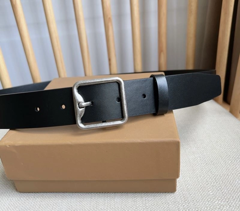 Top mirror Burberry Belts