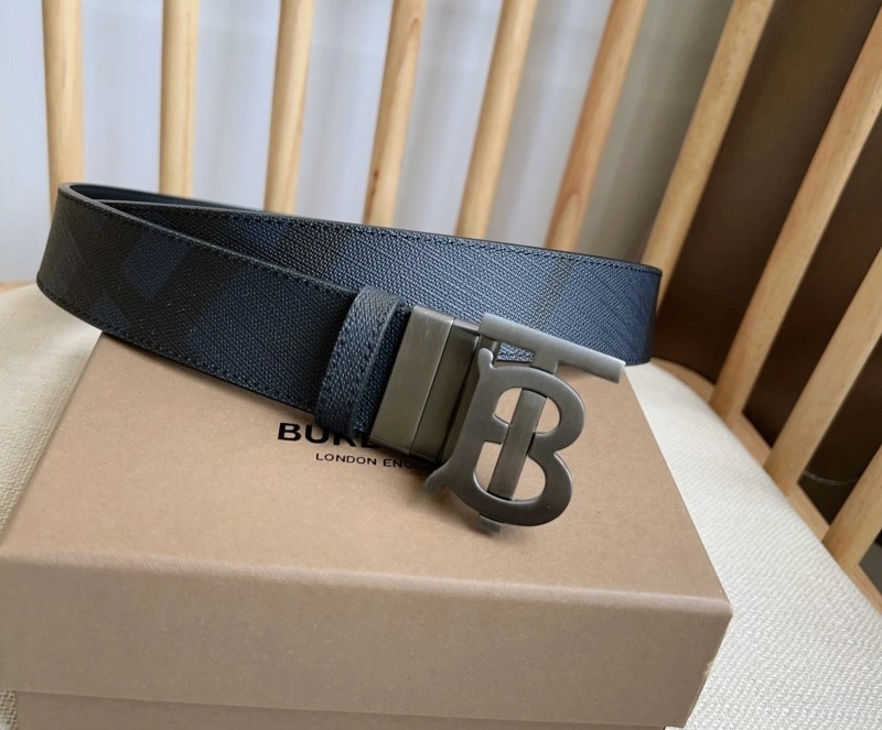 Exact replica Burberry Belts