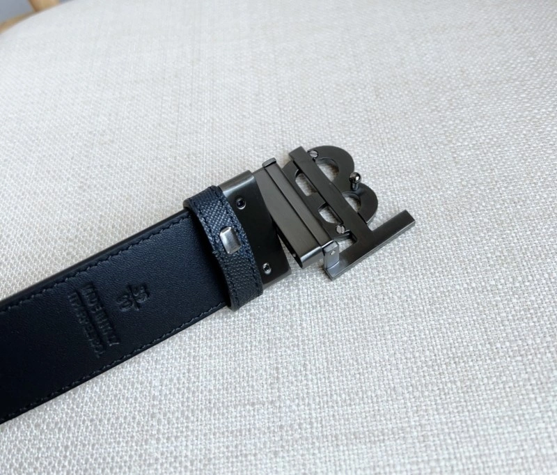 Exact replica Burberry Belts
