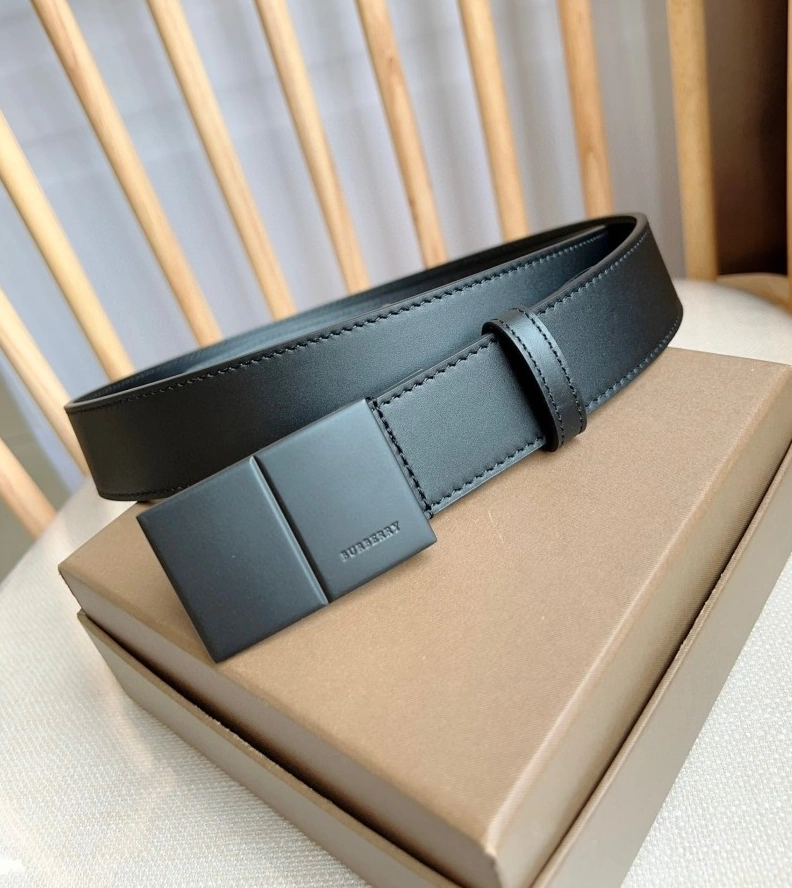 Cut-rate Burberry Belts