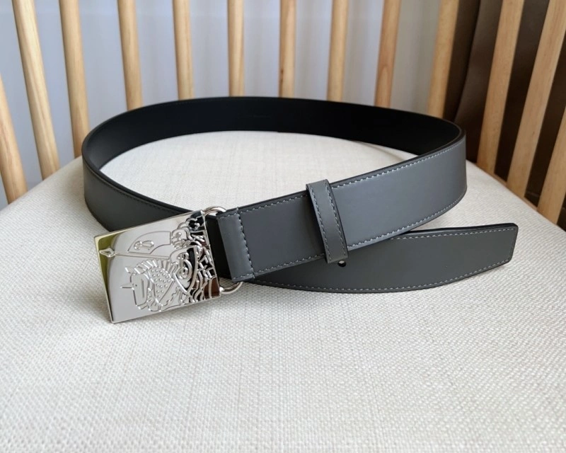 Top mirror Burberry Belts