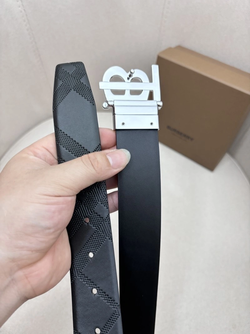Exact replica Burberry Belts