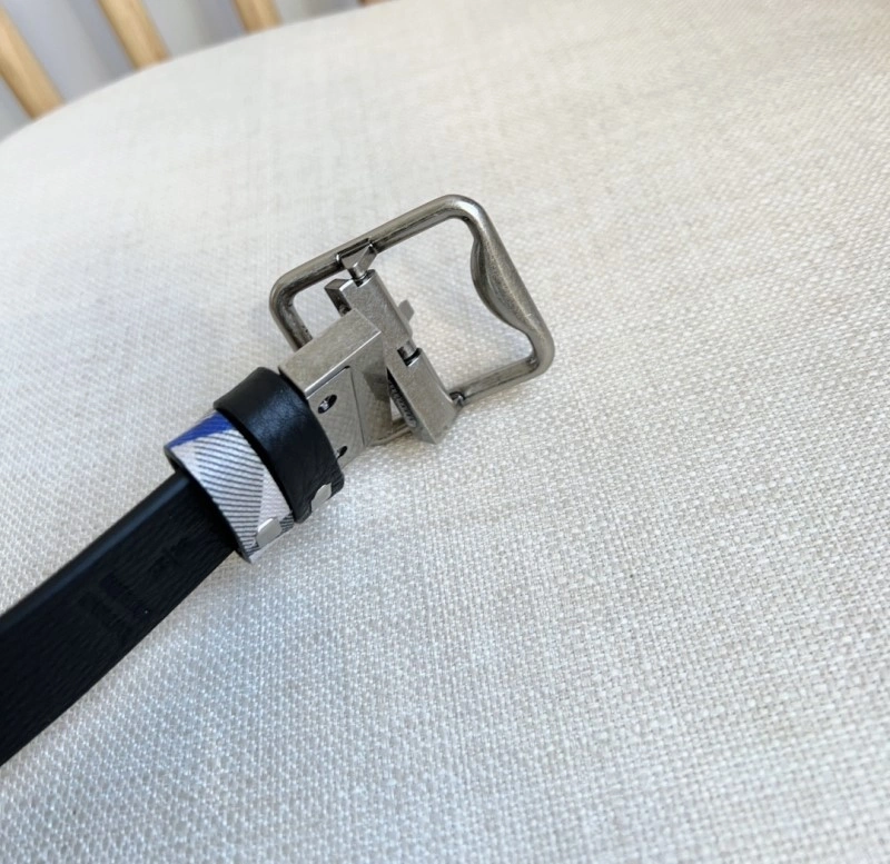 Cut-rate Burberry Belts