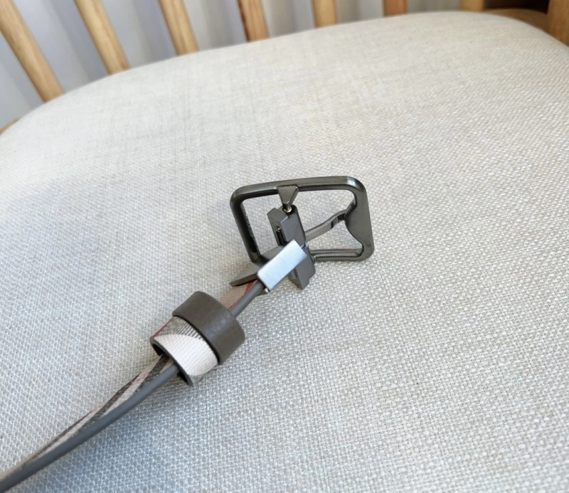 Precise copy Burberry Belts