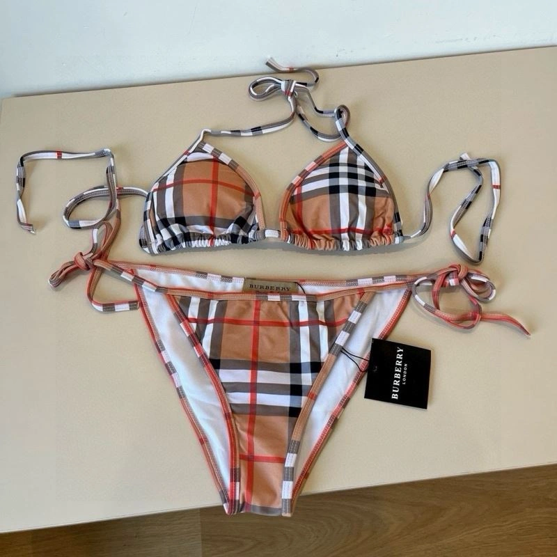 Top mirror Burberry Bikins