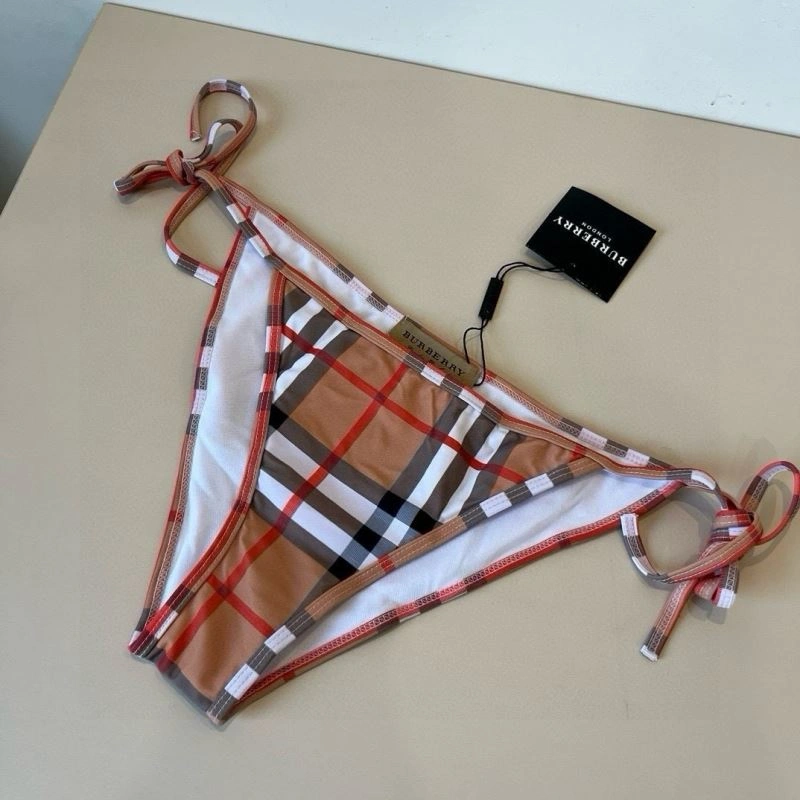 Top mirror Burberry Bikins