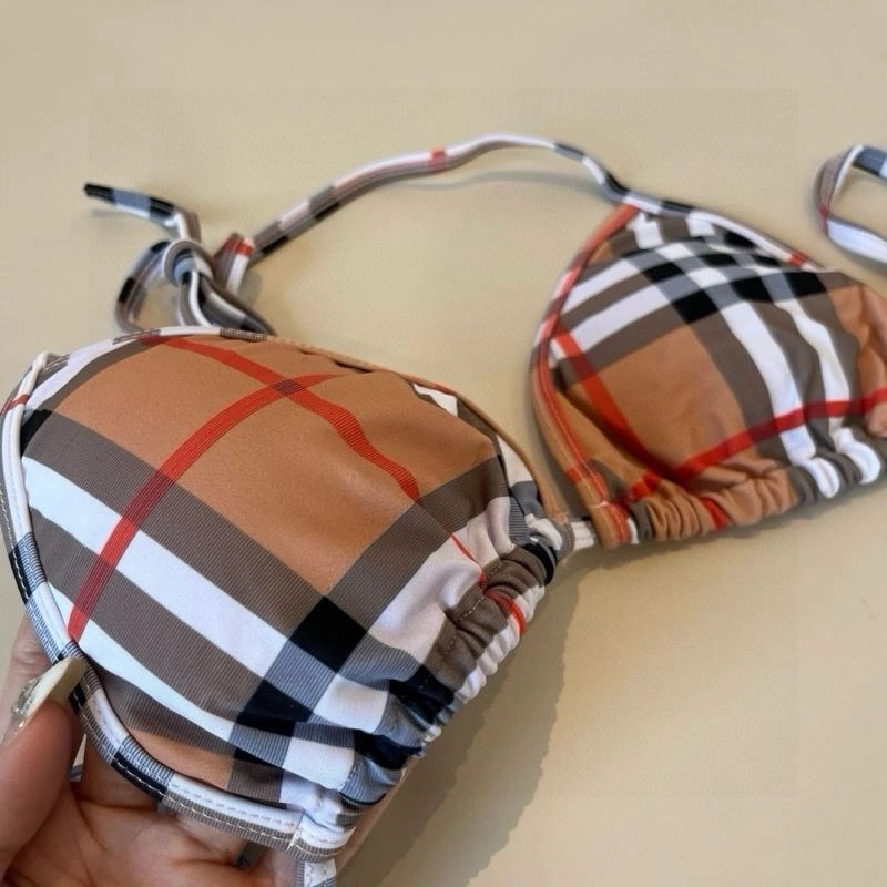 Top mirror Burberry Bikins