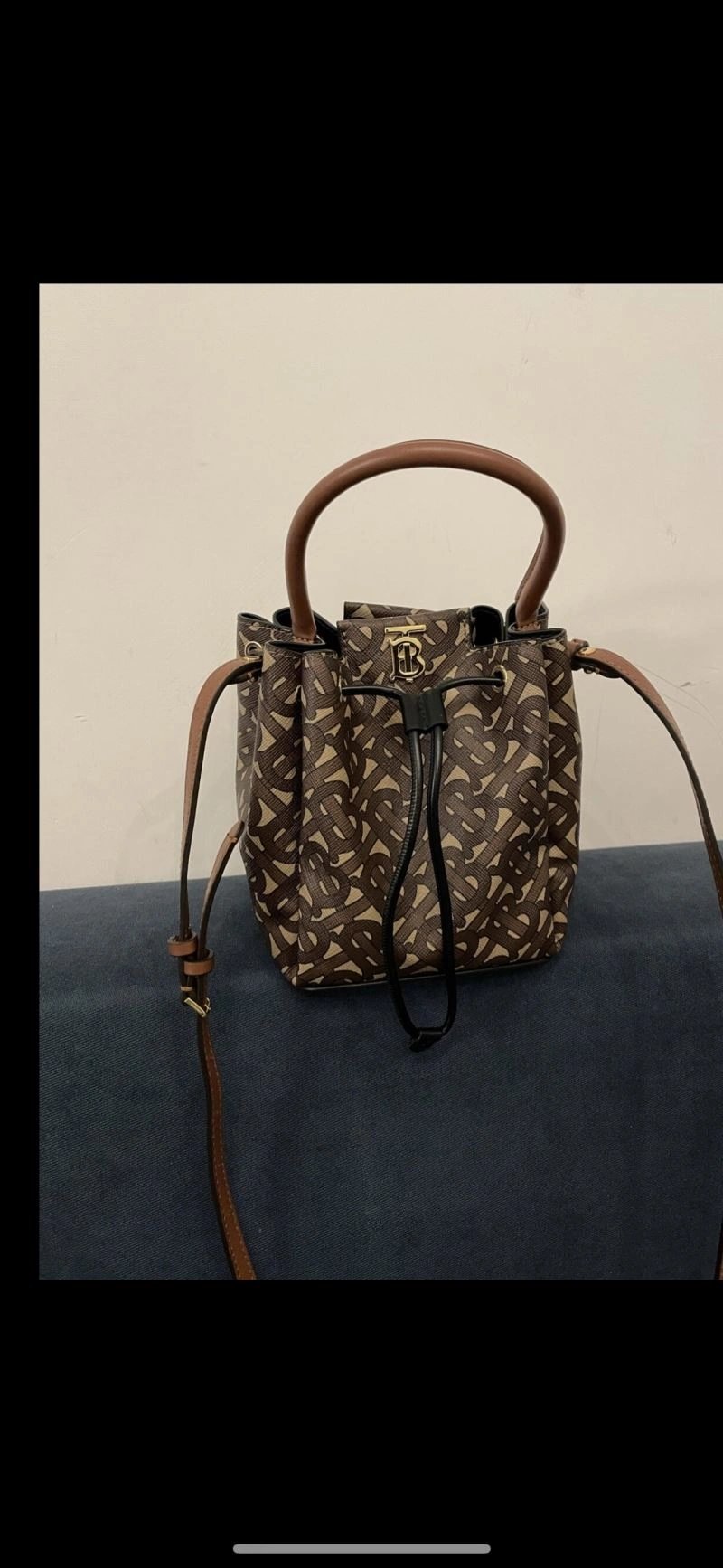 Discounted Burberry Bucket Bags