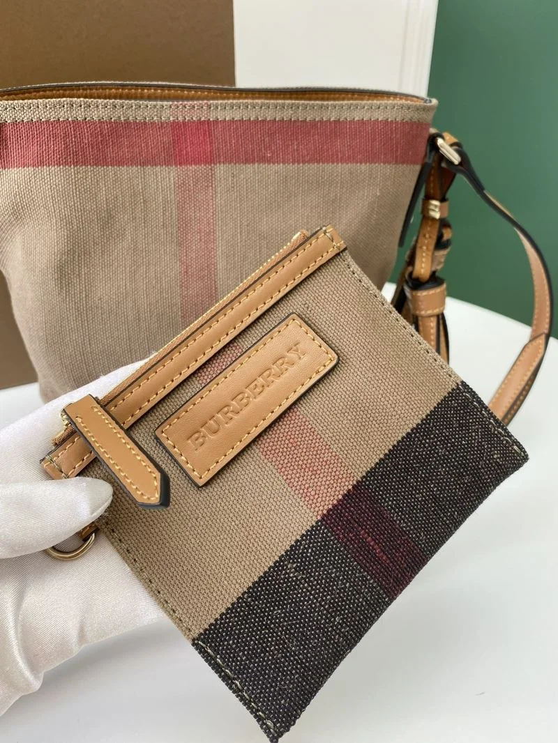 Low-cost Burberry Bucket Bags