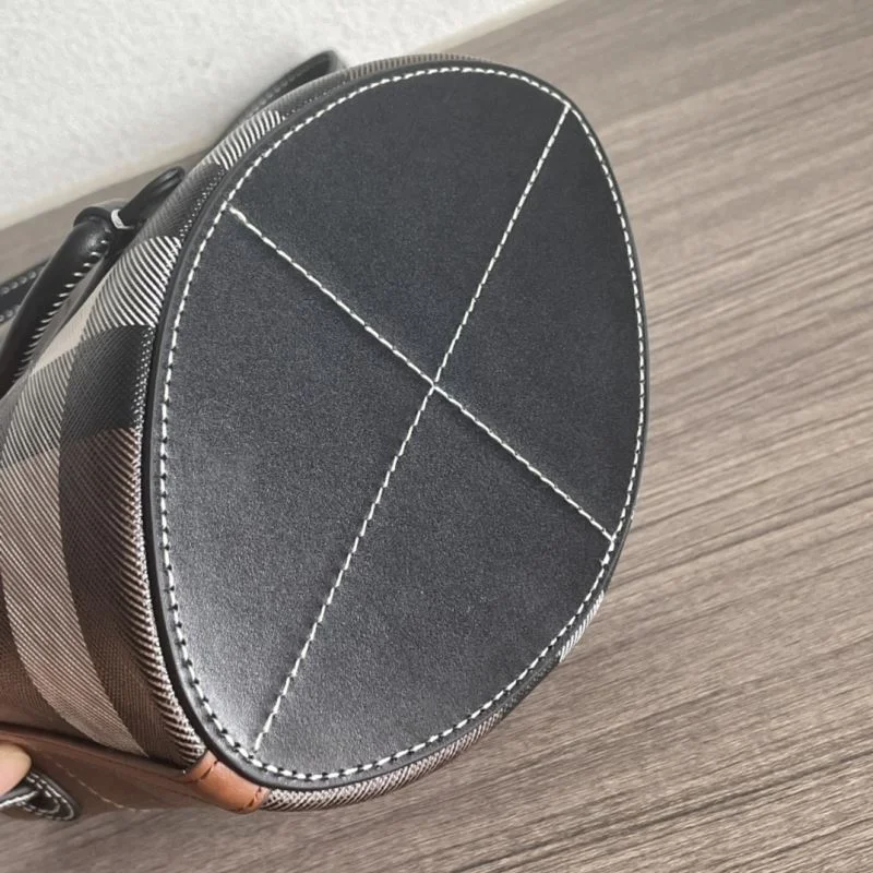 Mirror quality Burberry Bucket Bags
