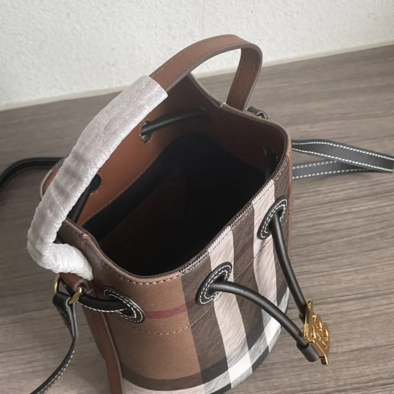 Mirror quality Burberry Bucket Bags