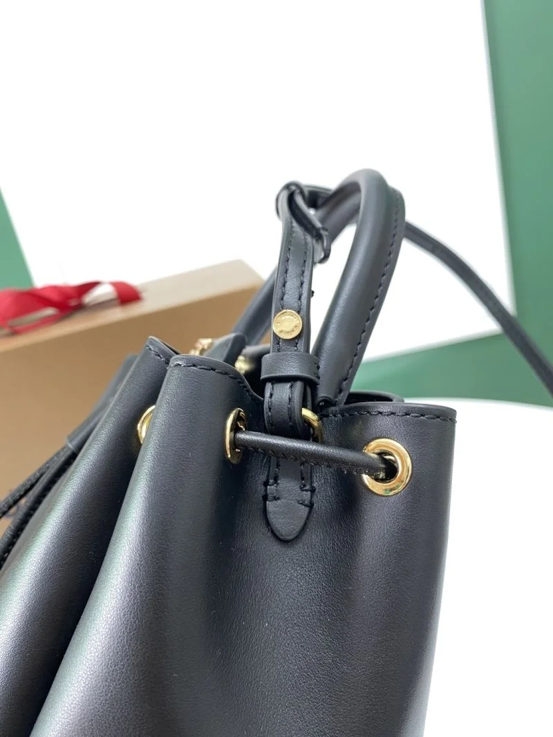 Accurate model Burberry Bucket Bags