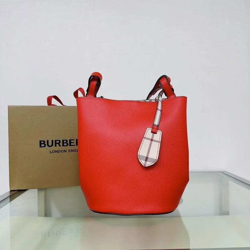 High accuracy Burberry Bucket Bags