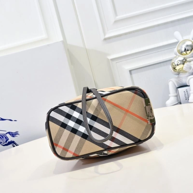 Top match Burberry Bucket Bags