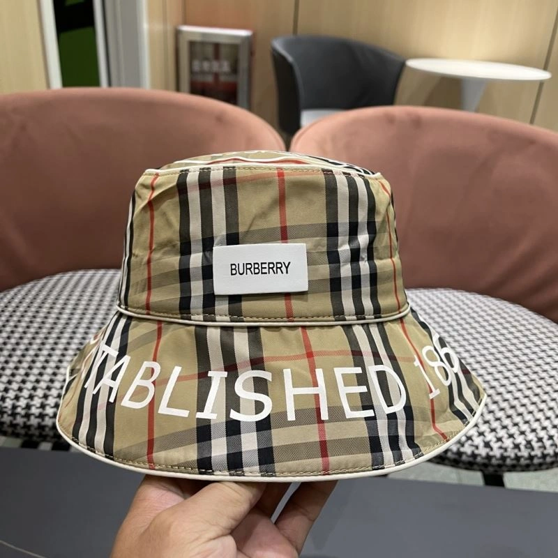 Accurate model Burberry Caps