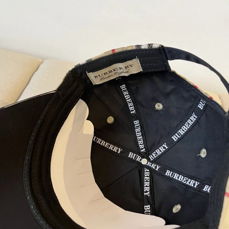 Exact replica Burberry Caps