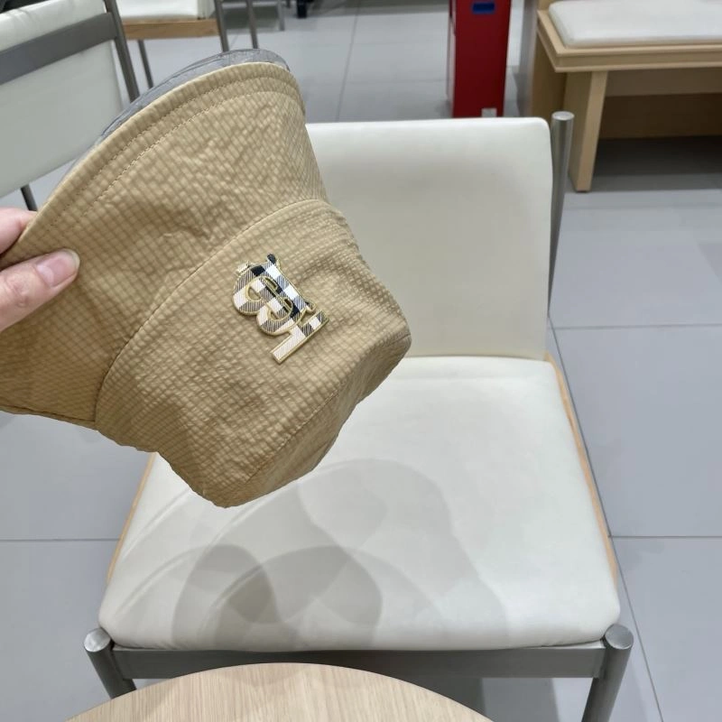 Exact replica Burberry Caps