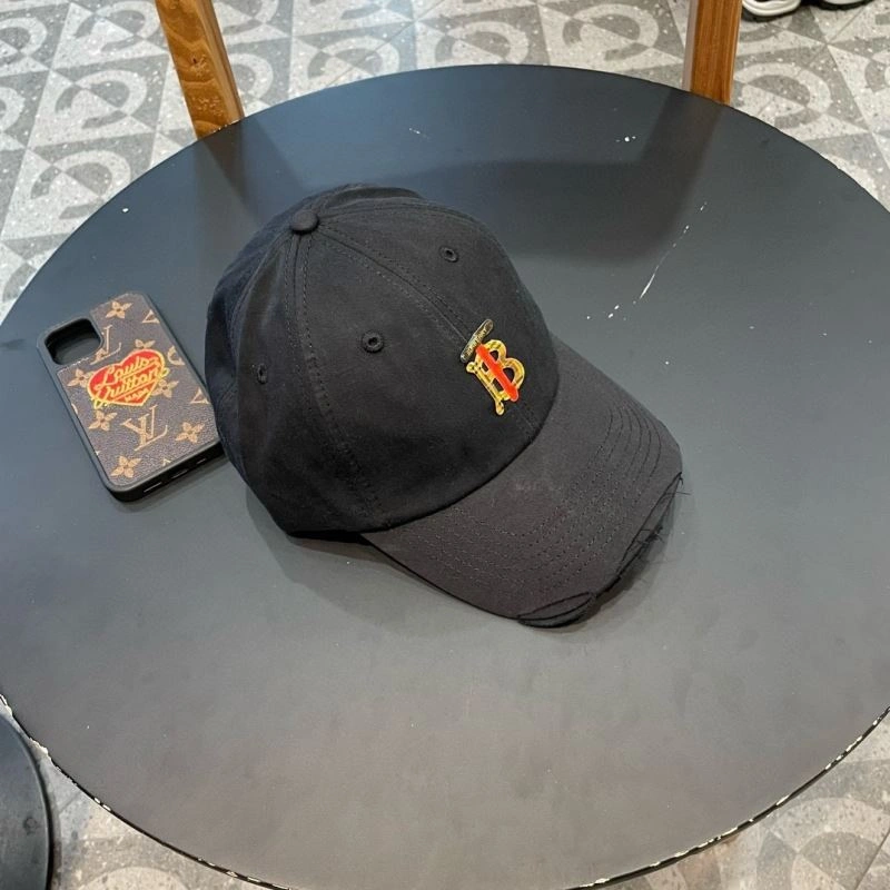 Precise copy Burberry Caps