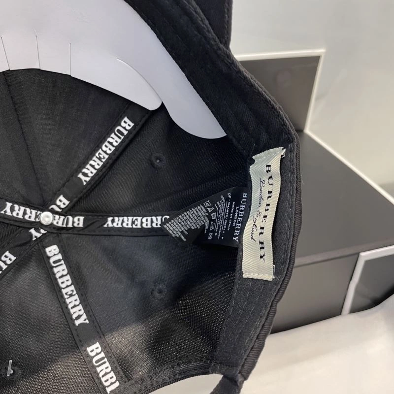 Low-cost Burberry Caps