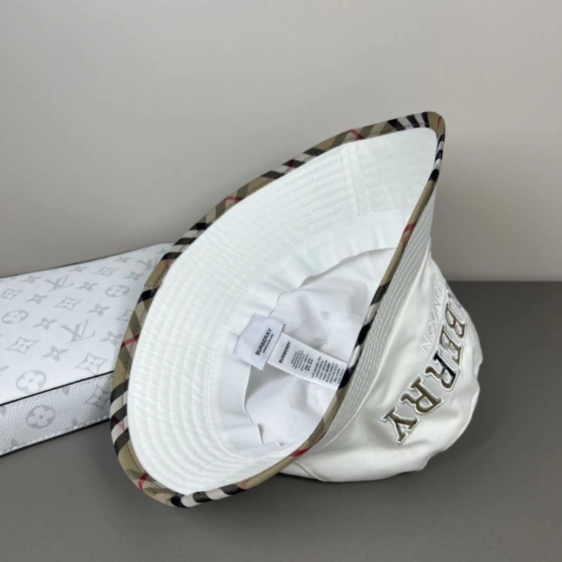 Bargain Burberry Caps