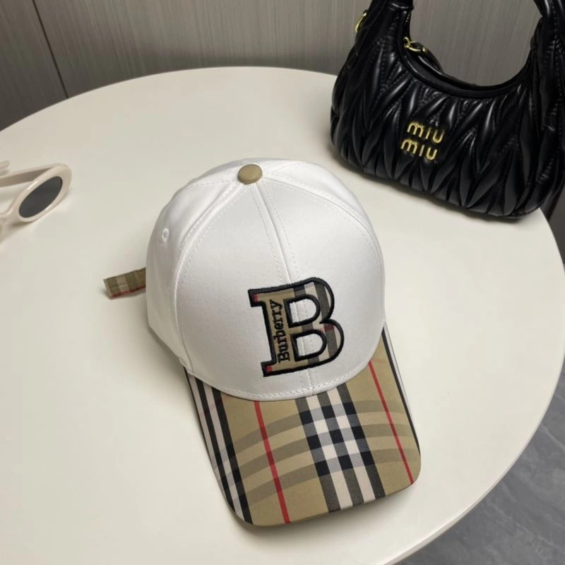 Low-cost Burberry Caps