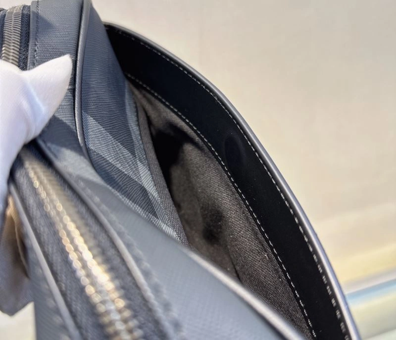 Factory-made Burberry Clutch Bags
