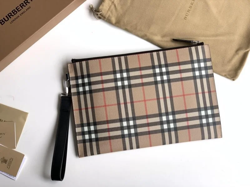 Reasonably priced Burberry Clutch Bags