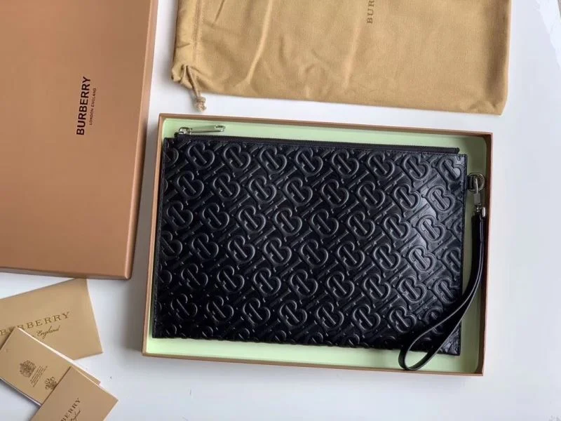 Burberry Clutch Bags