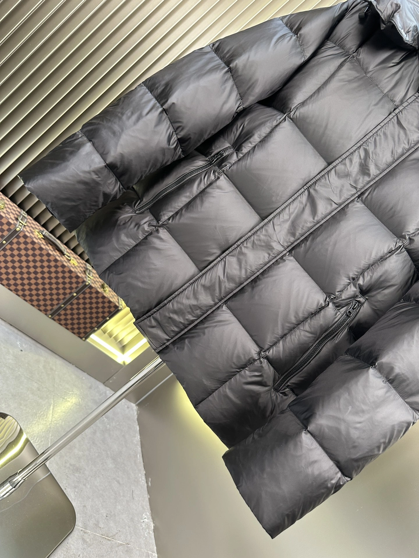 Low-cost Burberry Down Jackets