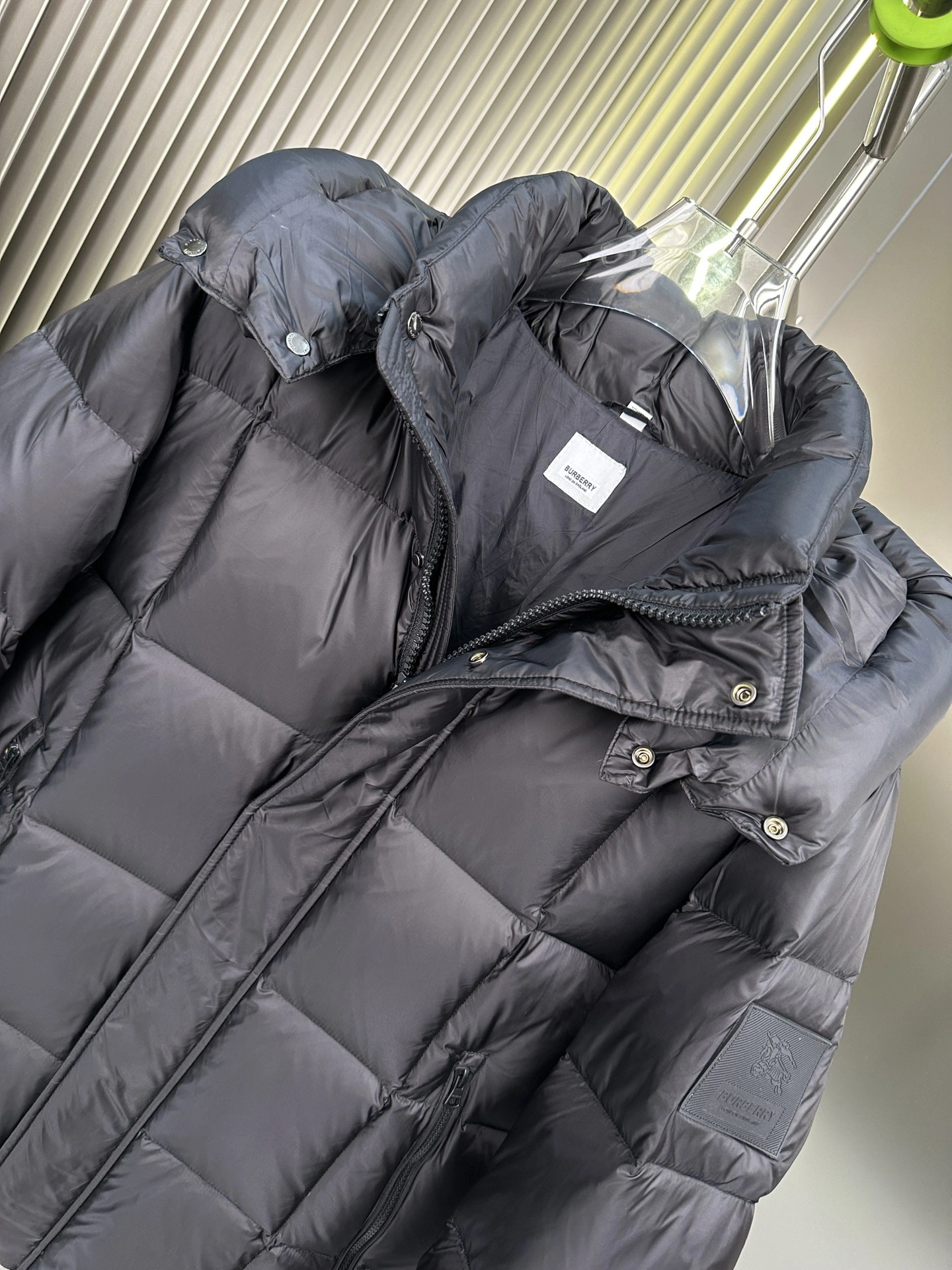 Low-cost Burberry Down Jackets