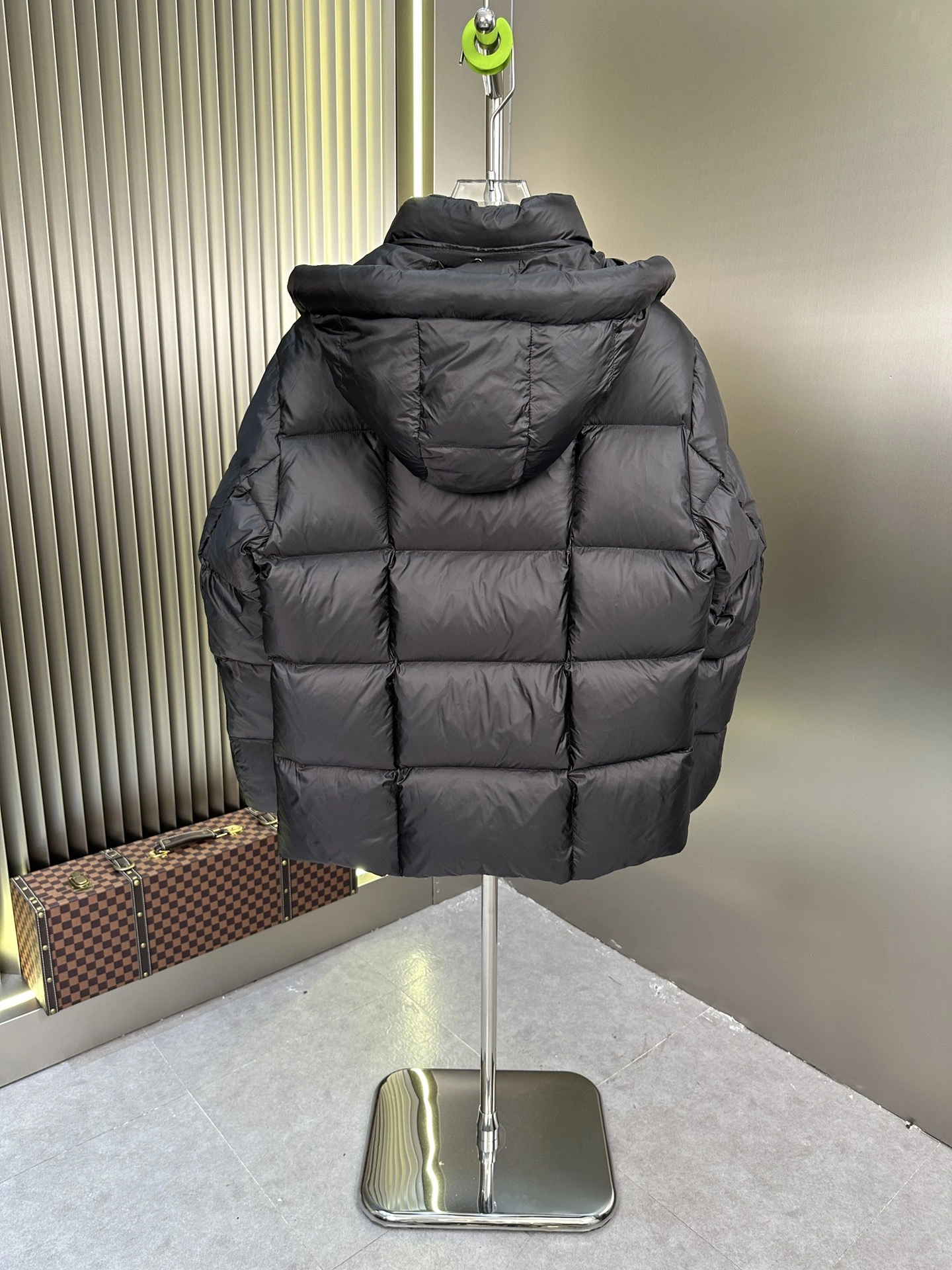 Low-cost Burberry Down Jackets