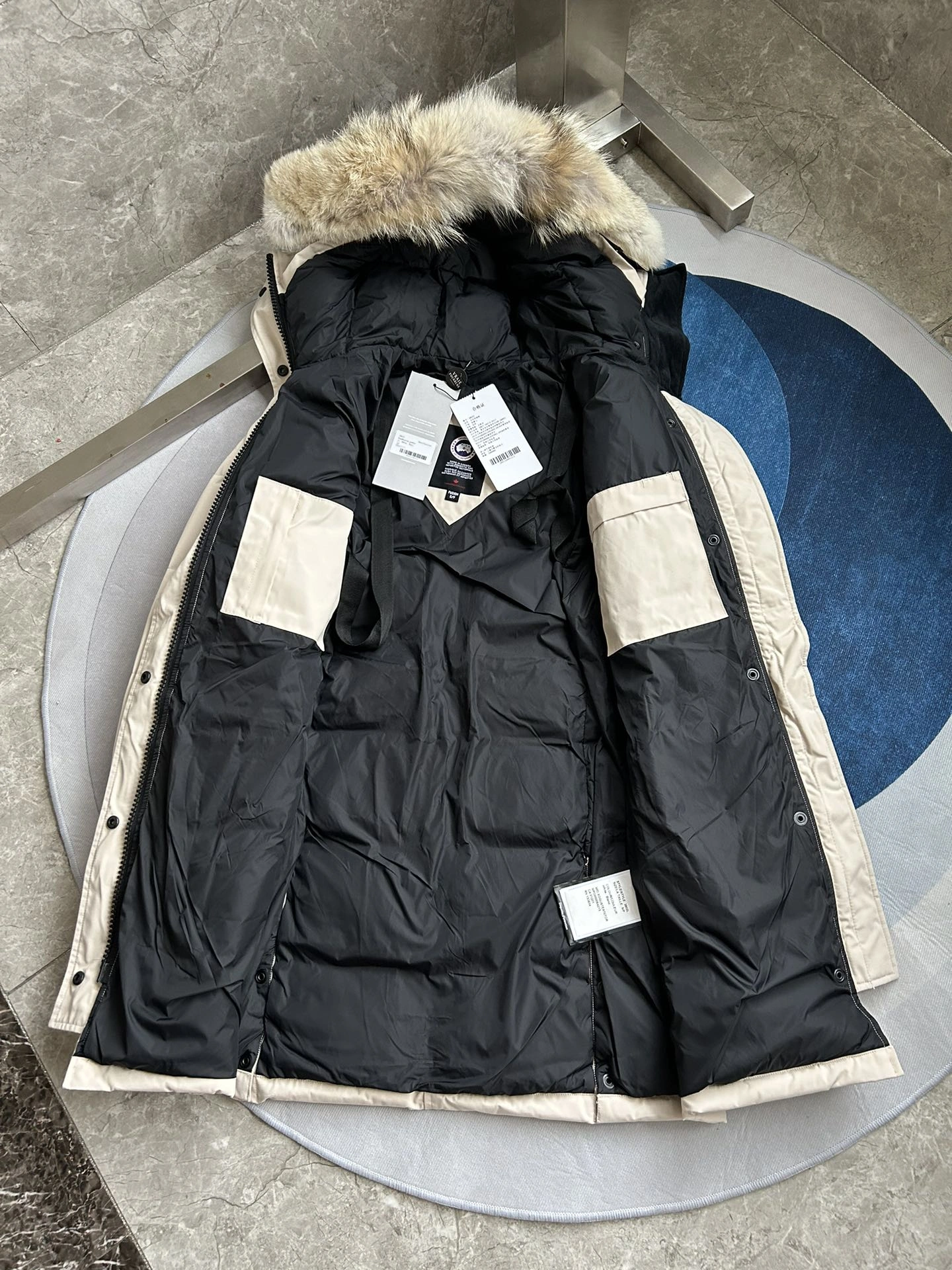 High fidelity Burberry Down Jackets