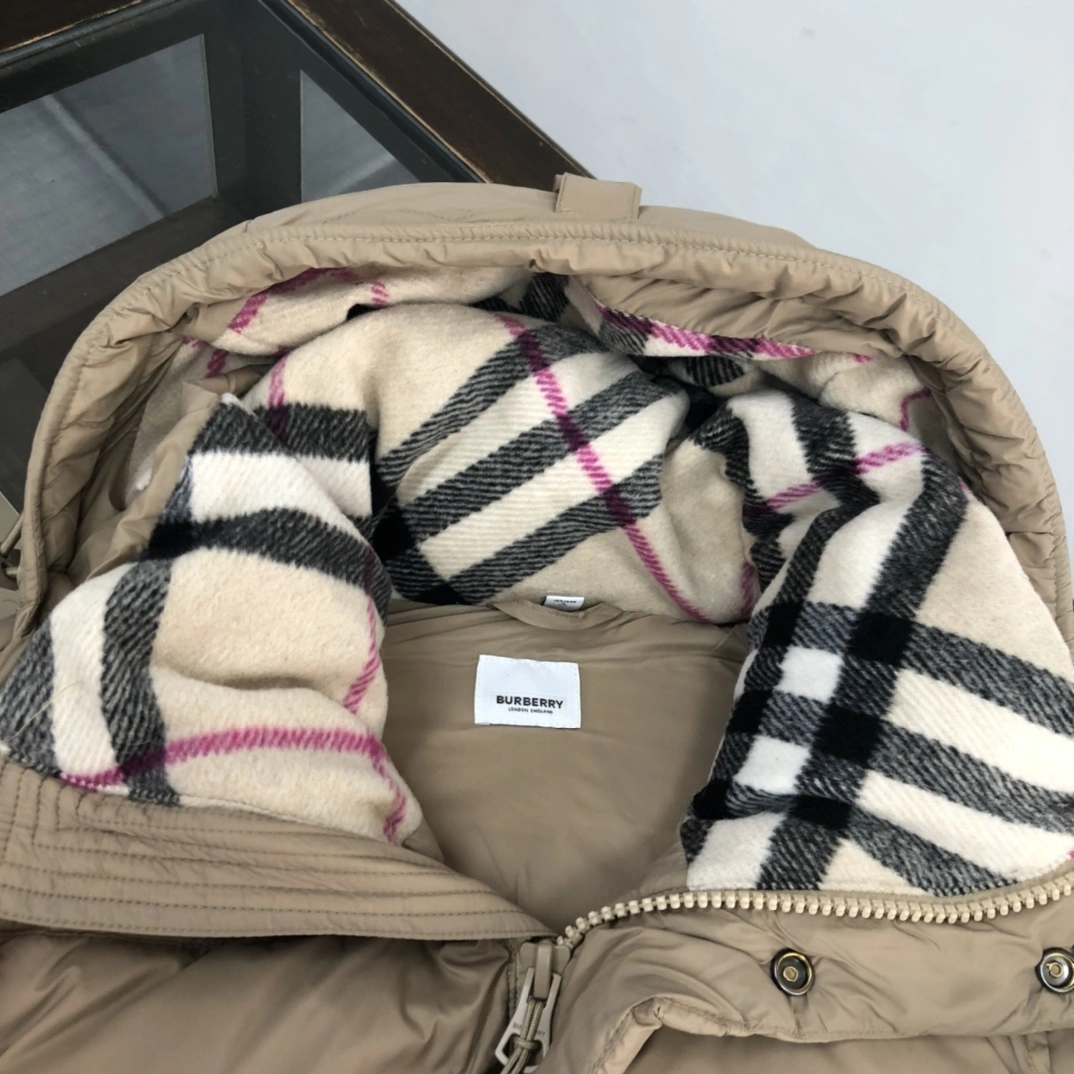 Cut-rate Burberry Down Jackets