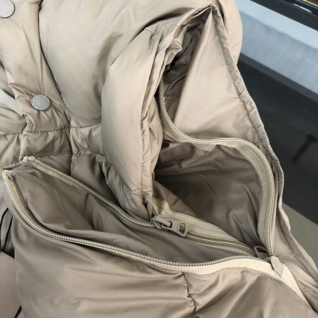 Cut-rate Burberry Down Jackets
