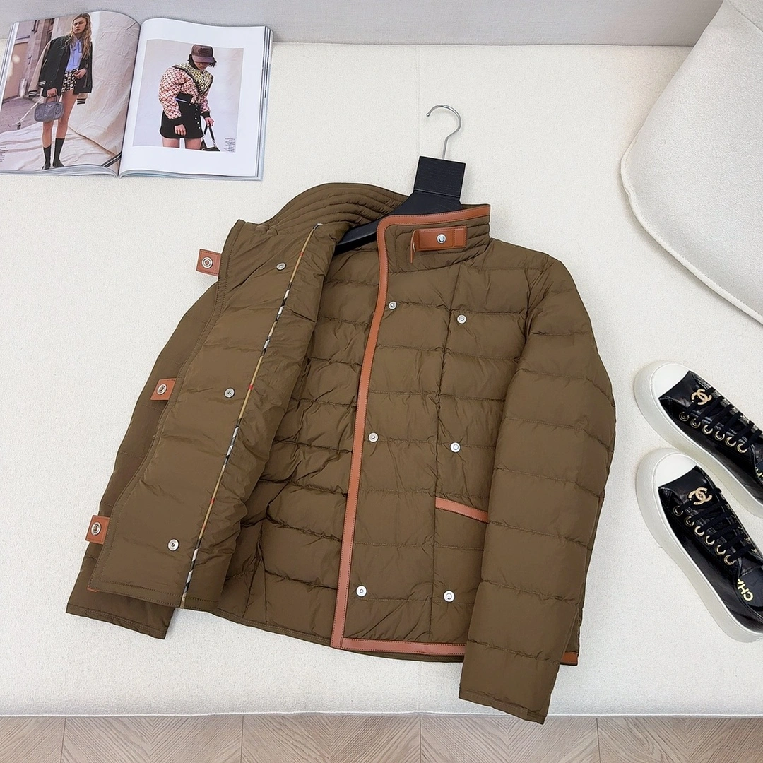 Low-cost Burberry Down Jackets