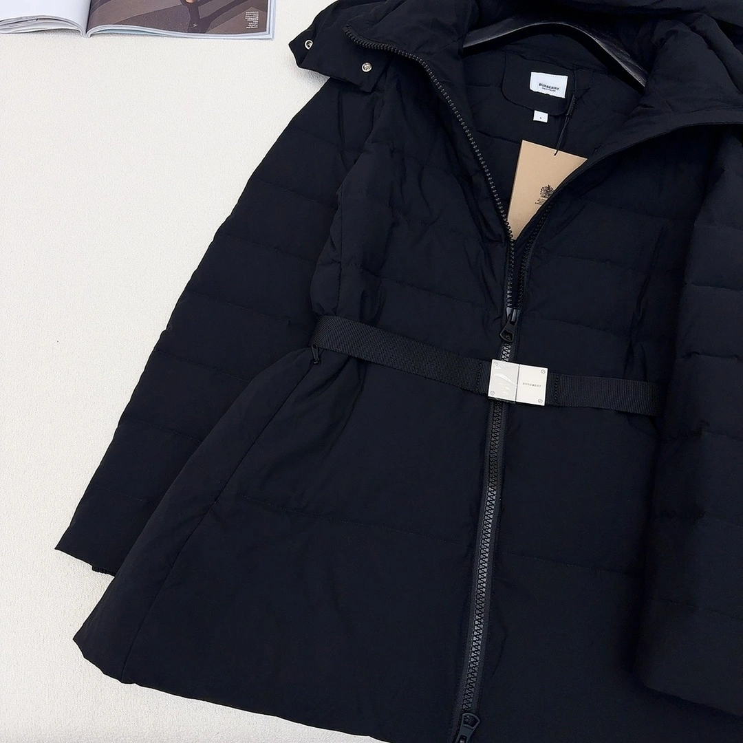 Low-cost Burberry Down Jackets