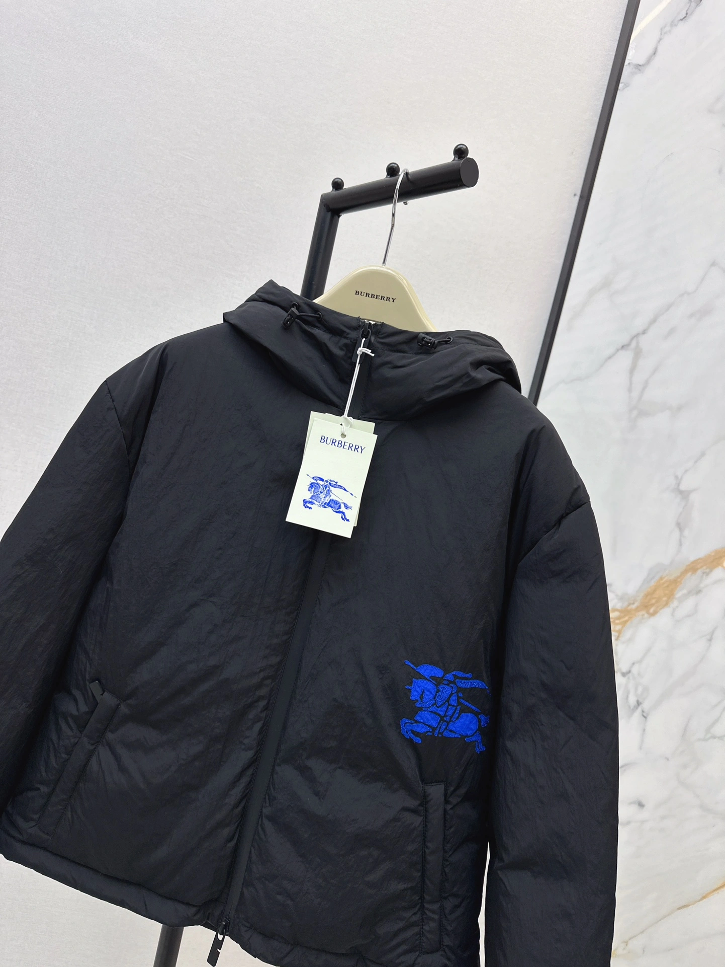 Low-cost Burberry Down Jackets