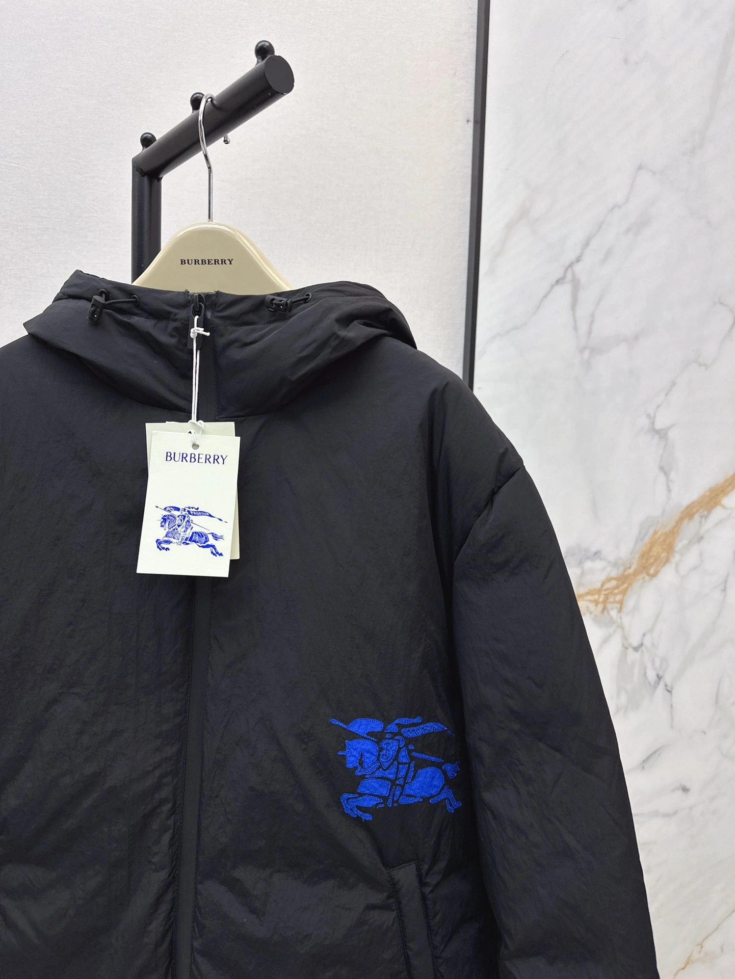 Low-cost Burberry Down Jackets