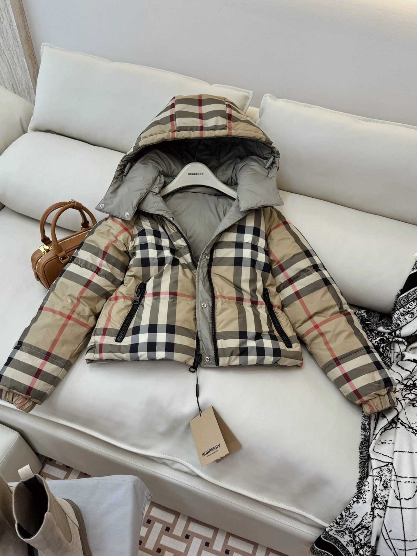 Affordable Burberry Down Jackets