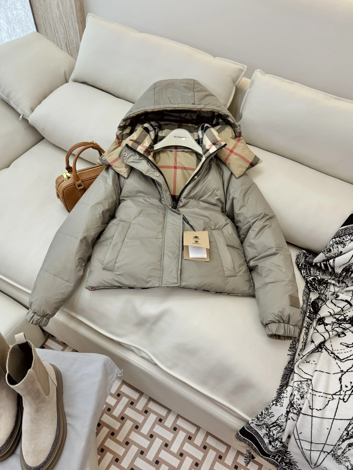 Affordable Burberry Down Jackets