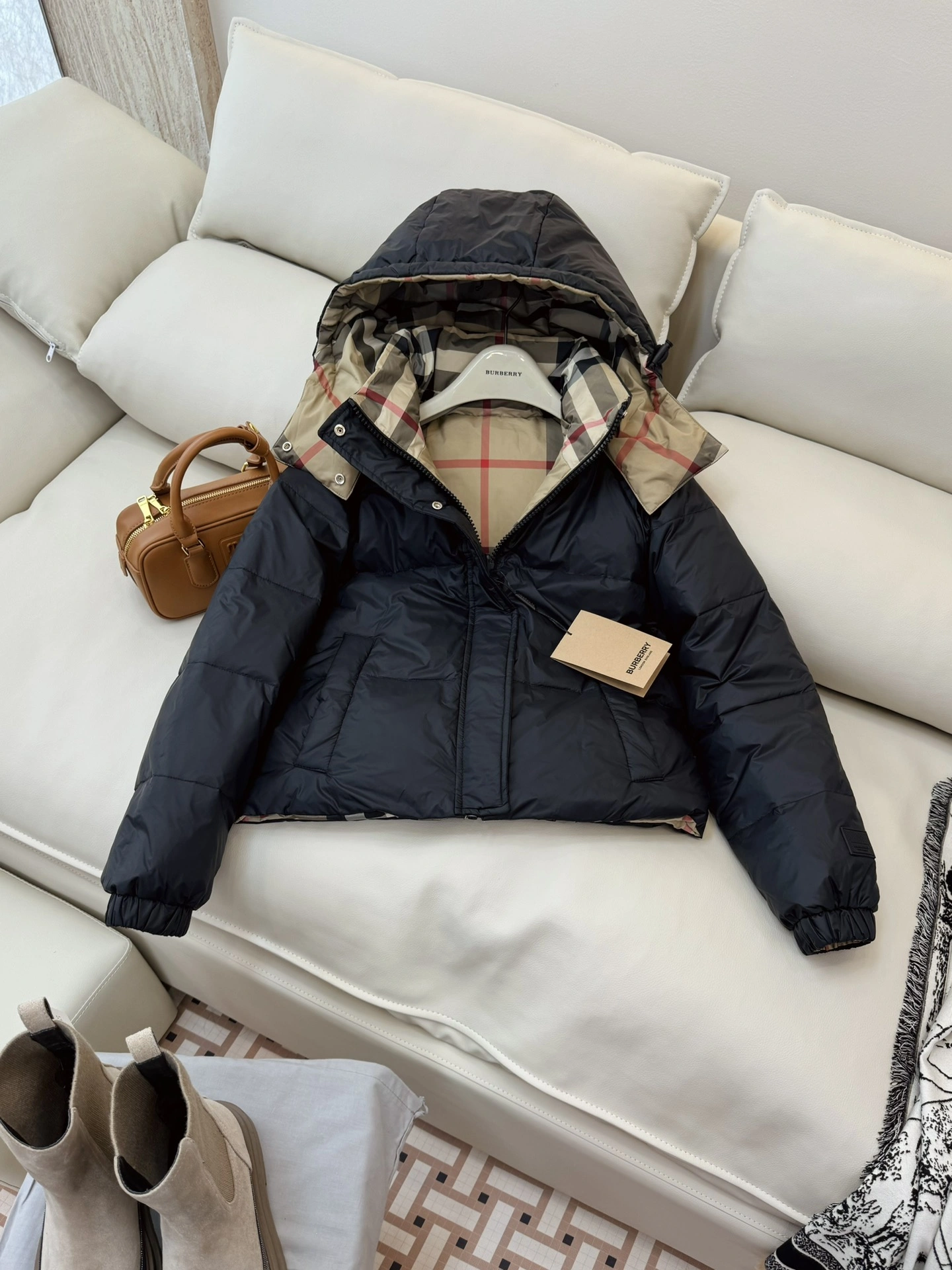 High accuracy Burberry Down Jackets