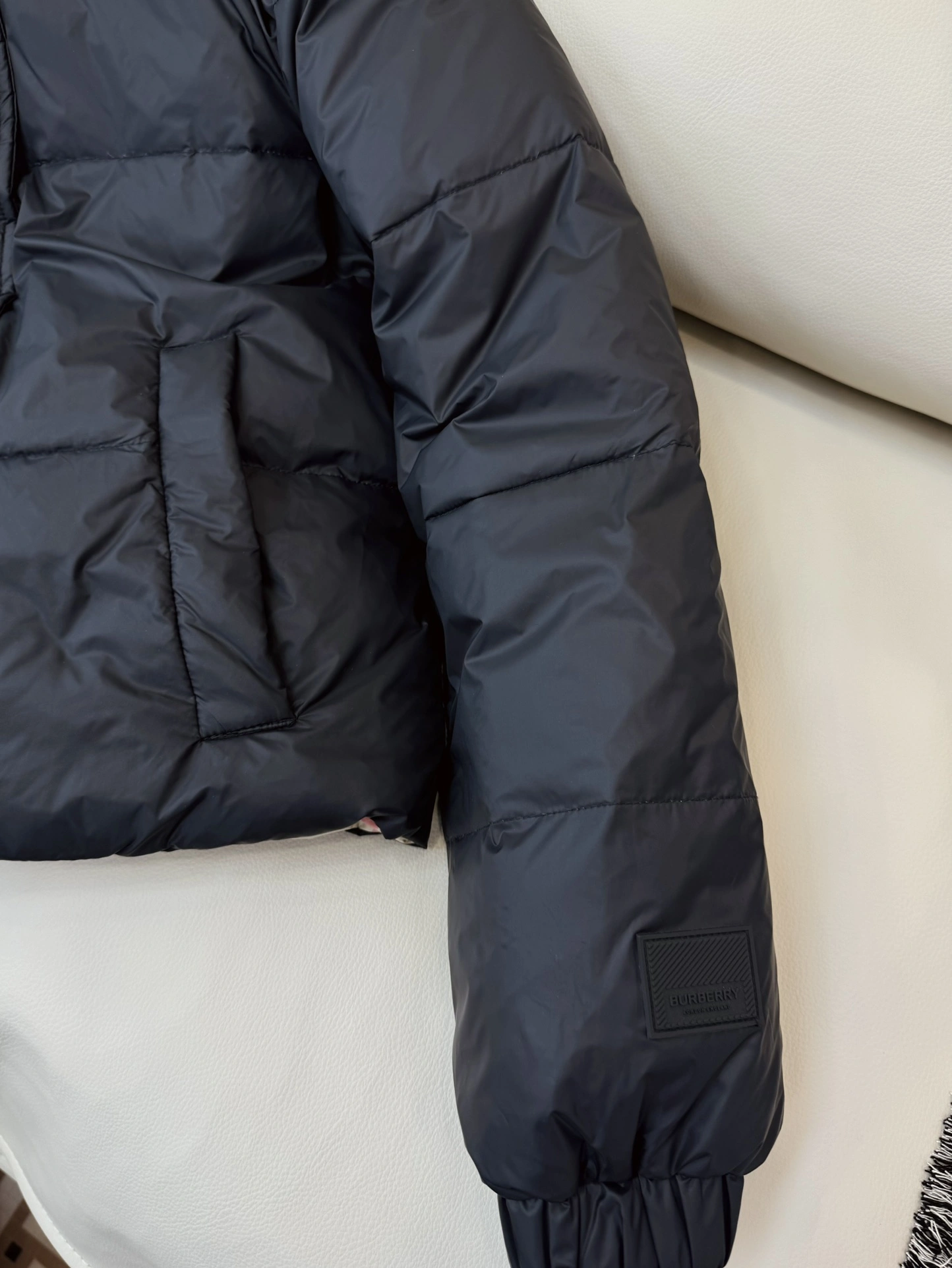 High accuracy Burberry Down Jackets